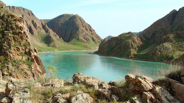 Ili River: A Cultural Oasis in Central Asia – Unveiling Its Profound ...